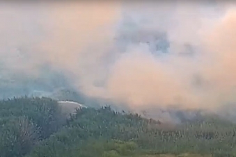 VIDEO: Azeris deliberately setting fire to areas near Armenian border ...