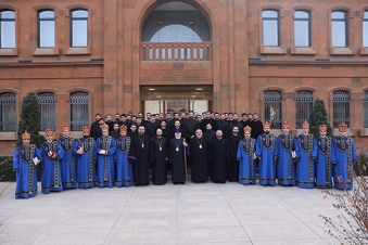 Church always triumphed with spiritual devotion: Karekin II ...